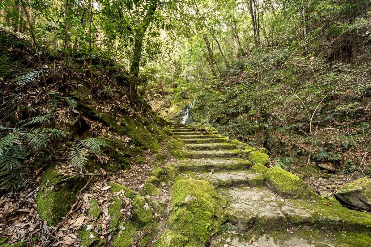 Hike to Uguisuno-taki Falls - Rare Photos by Viki Pandit
